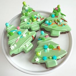 Evergreen Tree Silicone Baking Mold - Evil Cake Genius