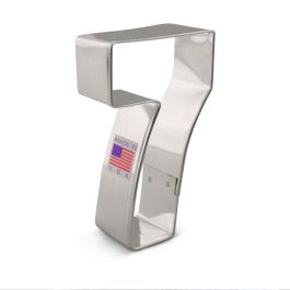 Cutter Number 7 - Evil Cake Genius