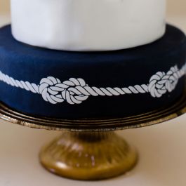 Knotted Rope Stencil Shortened by Lisa Raffael - Evil Cake Genius